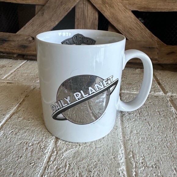Warner Bros. | Dining | Vintage Daily Planet Hollywood In Germany ...